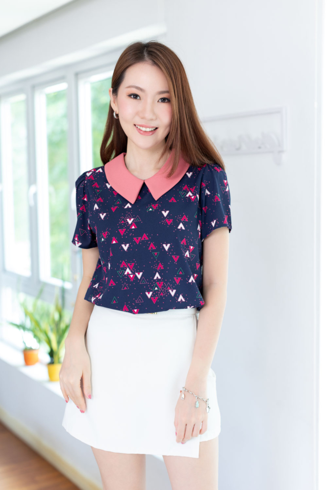 MT1301 Point Collar Triangle Blouse – Navy Blue – Narinarishop.com